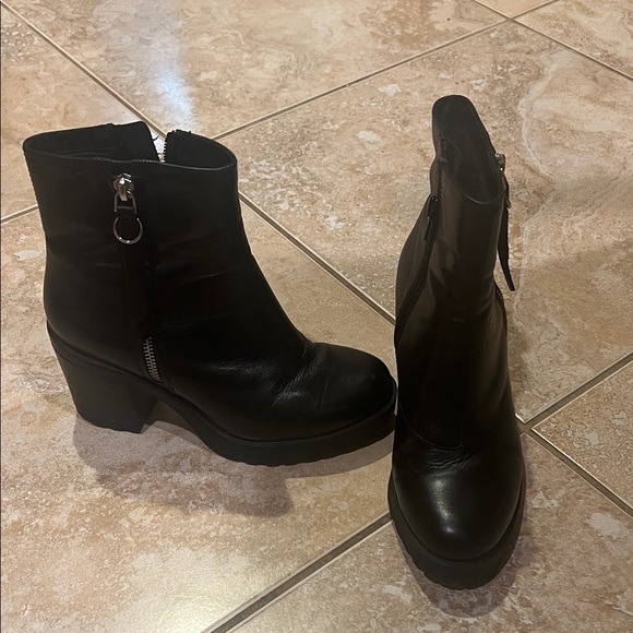Vagabond | Shoes | Vagabond Black Heeled Boots | Poshmark